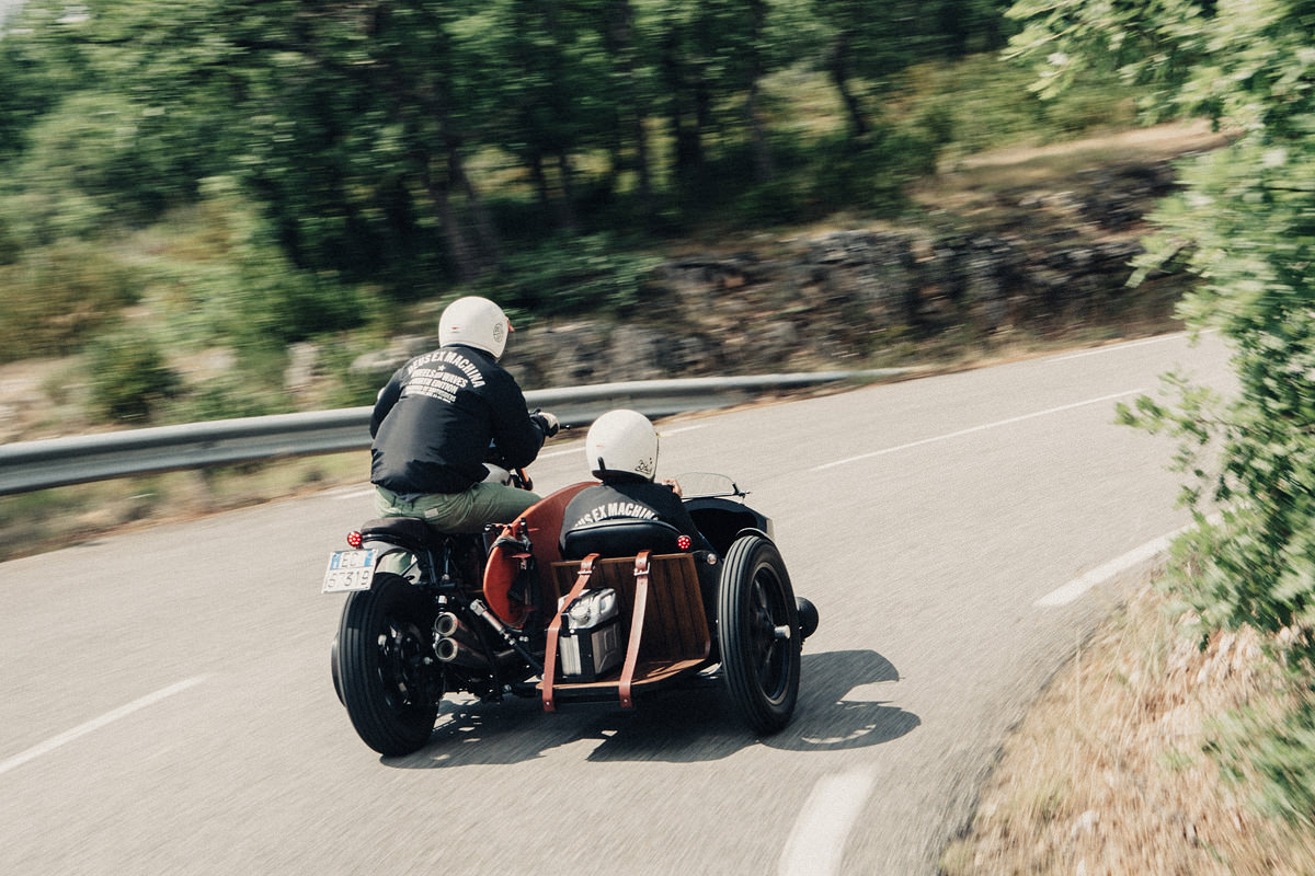 Side Order: Deus x Yamaha XV950 ‘D-Side’ | Bike EXIF