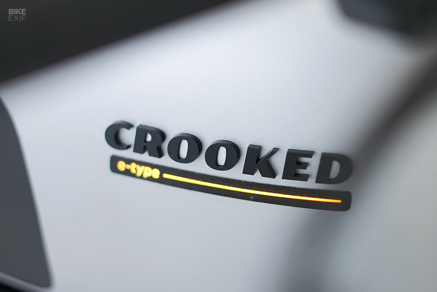 E-Type: A minimalist electric scrambler from Crooked | Bike EXIF