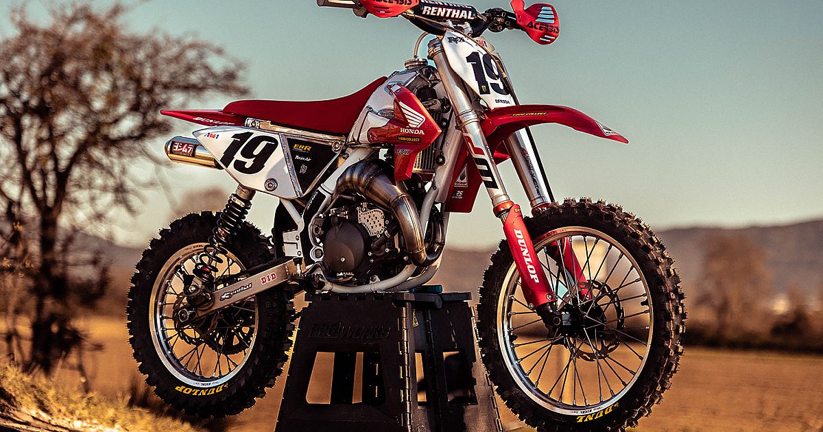 Pocket Rocket: A Nineteen Built's mental mini motocross bike | Bike…