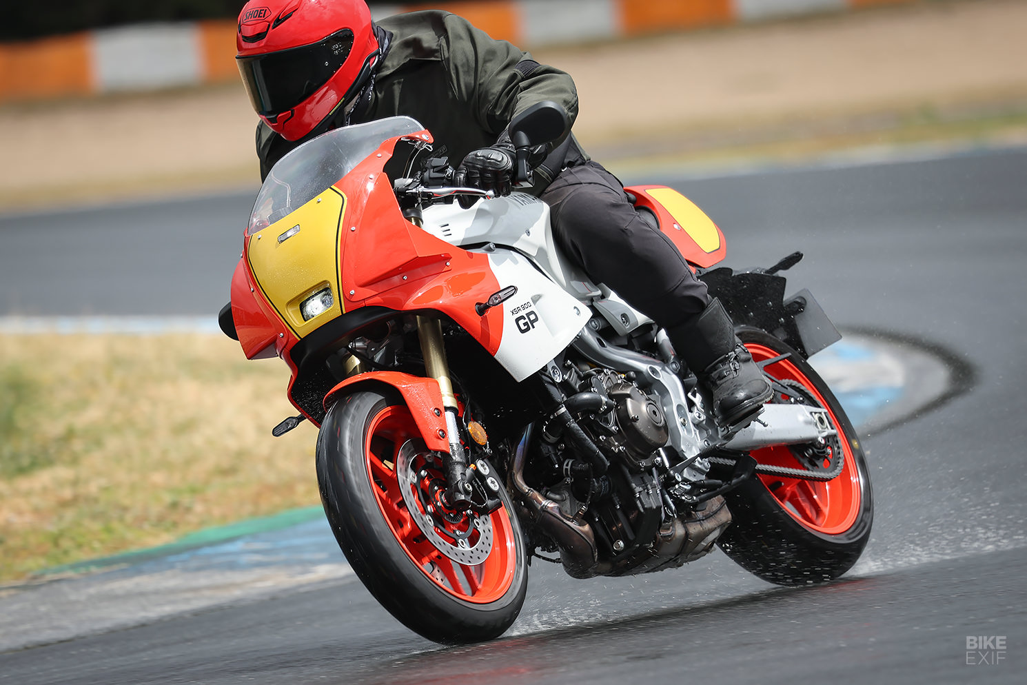 Review: Riding the stunning Yamaha XSR900 GP retro sportbike | Bike…