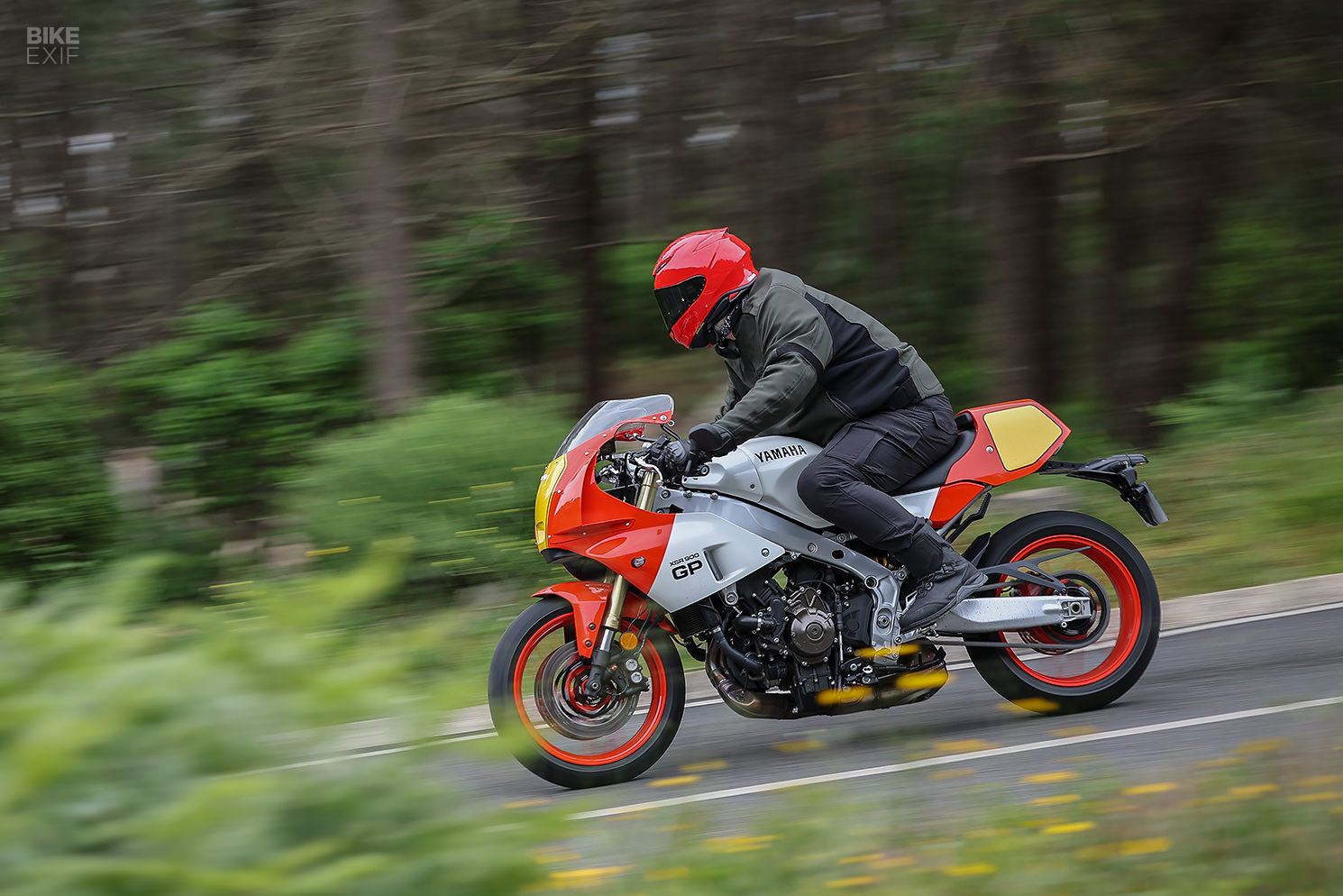 Review: Riding the stunning Yamaha XSR900 GP retro sportbike | Bike…