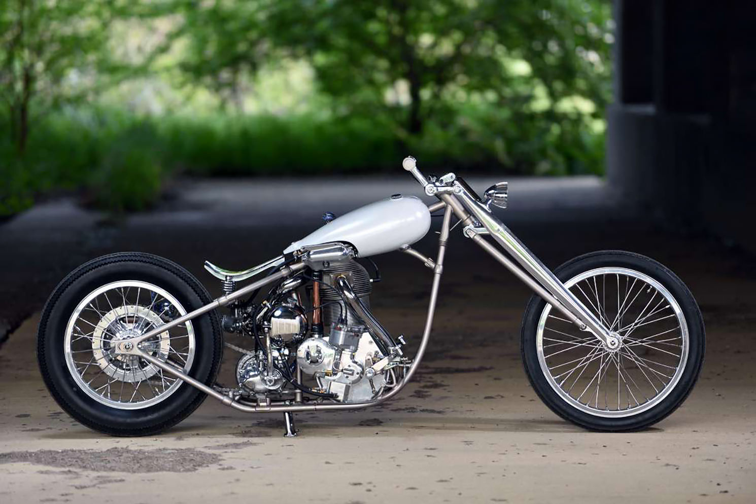 Speed Read: A bonkers 1,700 cc single-cylinder chopper and more