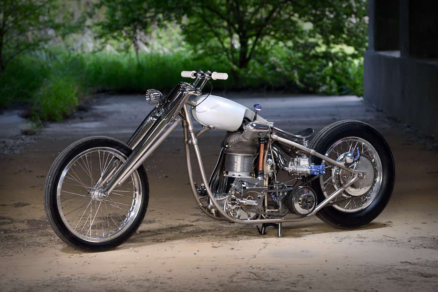 Speed Read: A bonkers 1,700 cc single-cylinder chopper and more