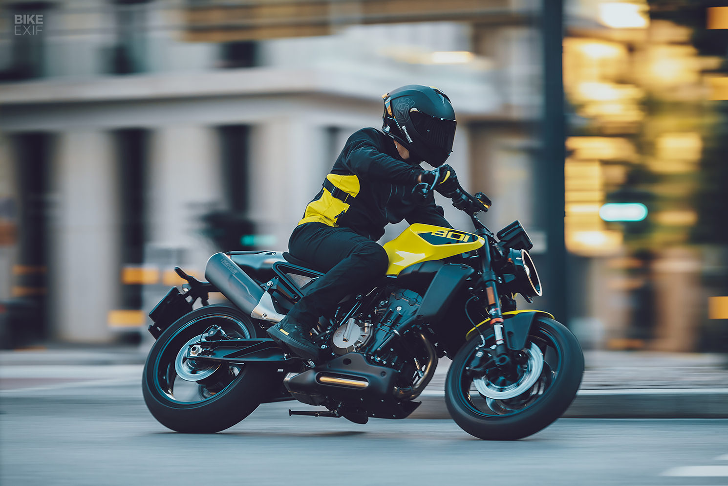 First Look: The 2025 Husqvarna Vitpilen 801 | Bike EXIF
