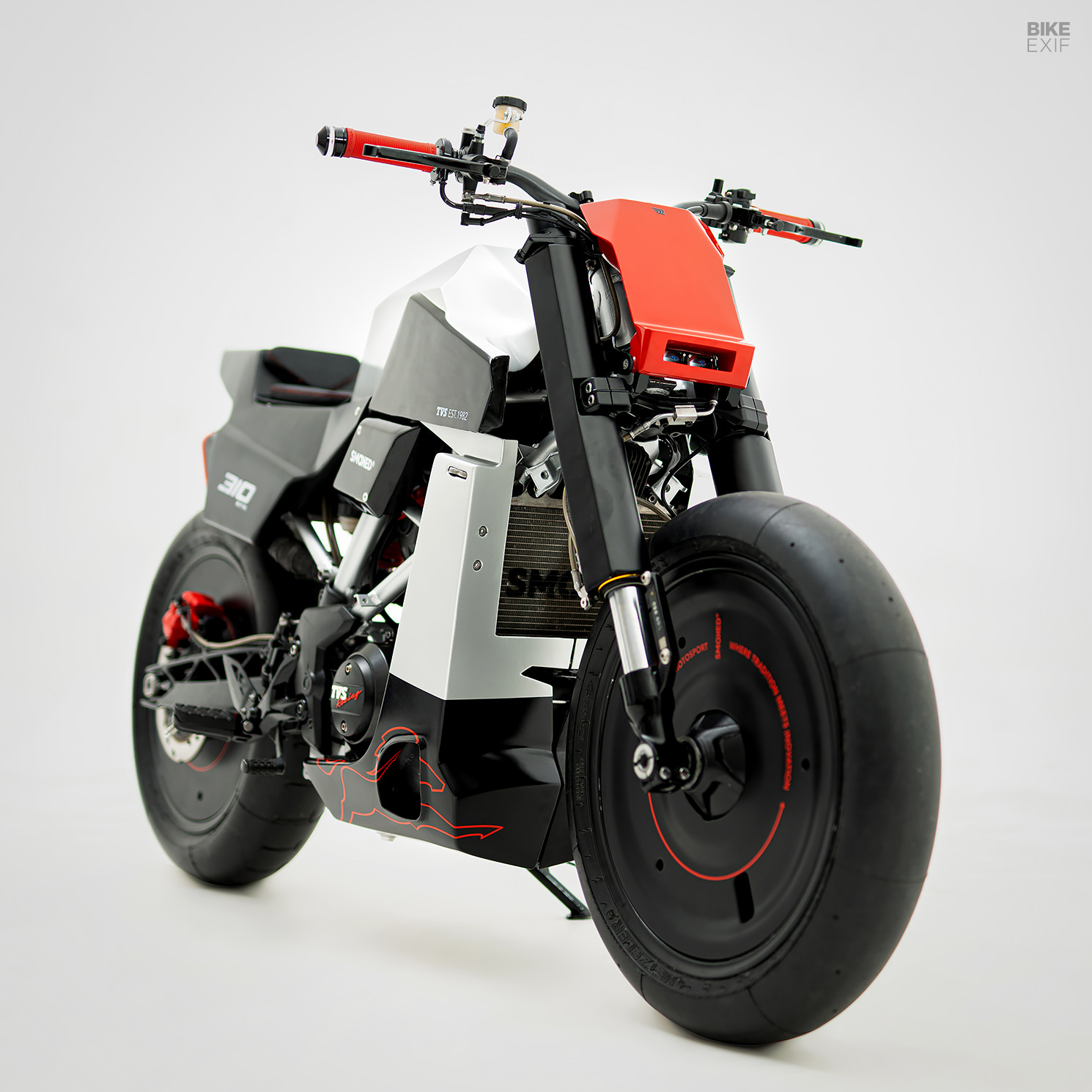 Two Peas in a Pod: Smoked builds a pair of neo-futuristic TVS customs…